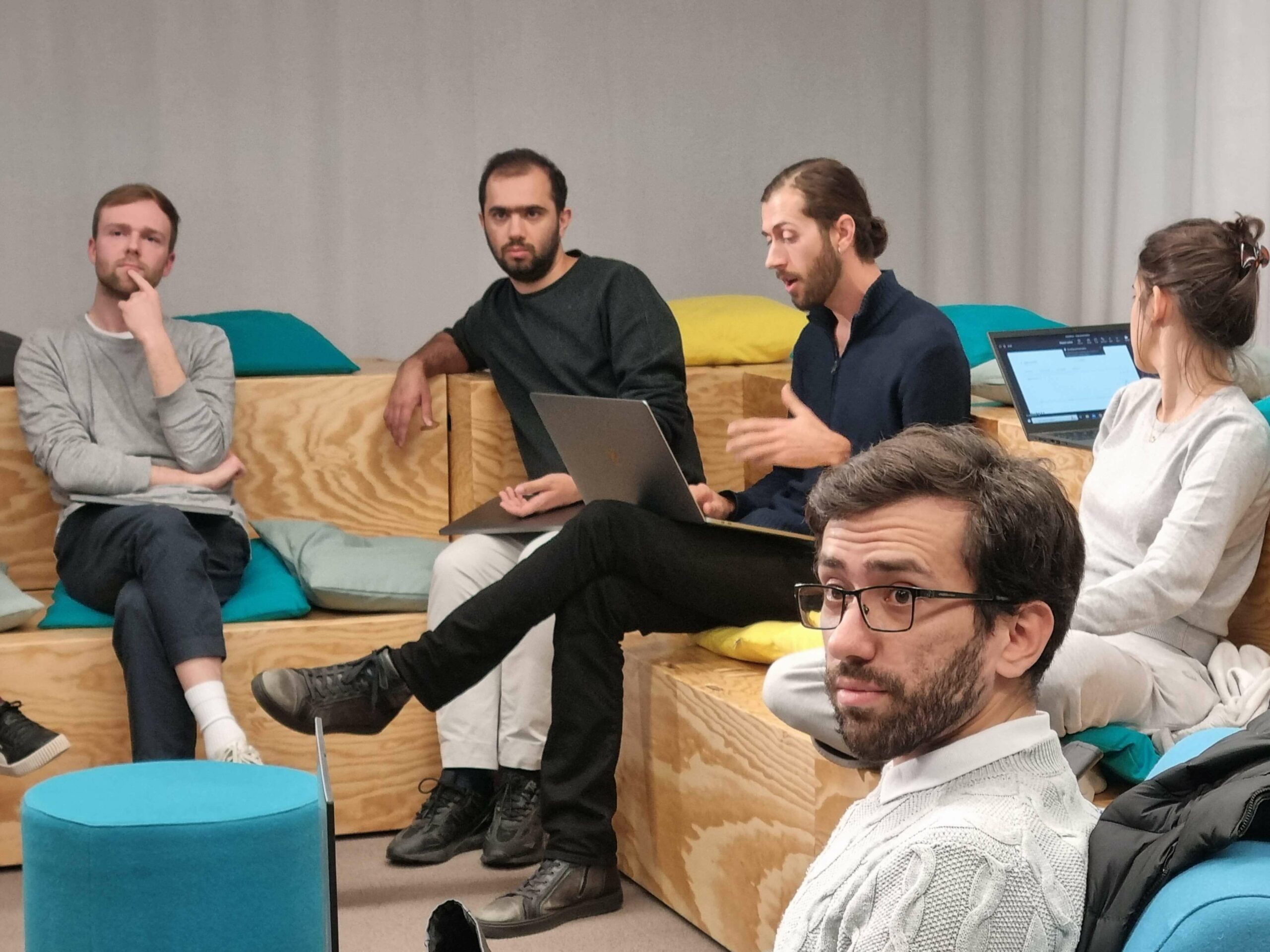 Hackathon in Data Science & Data Analytics - applydata